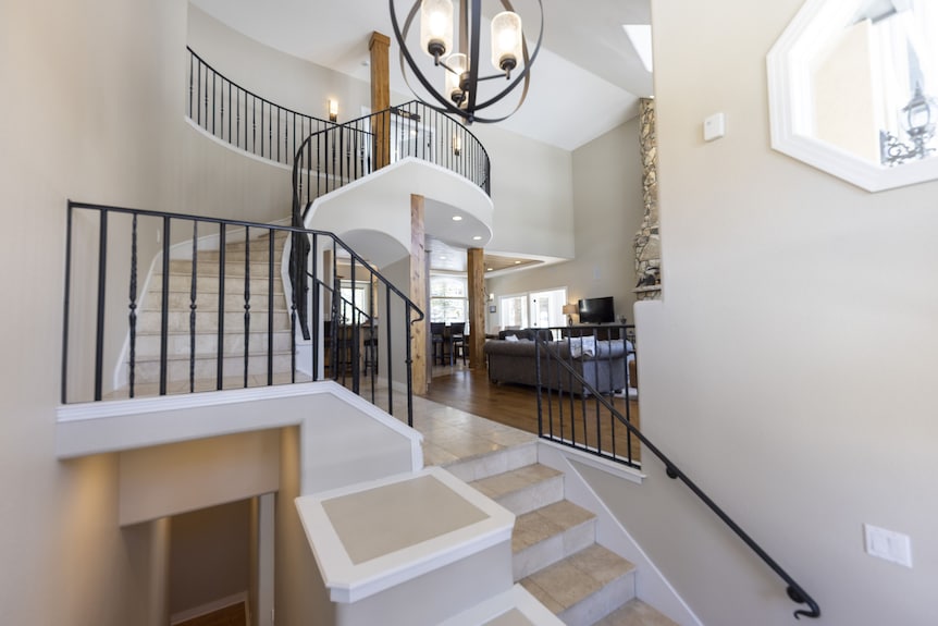 Trail Walk To Town, Panoramic Views Of Breck Resort, Hot Tub, Elegant Finishes!! - Breckenridge, CO