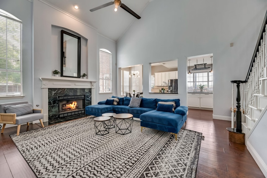 Grand Gem For Large Groups: Pool, Cinema, Playroom - Carrollton, TX