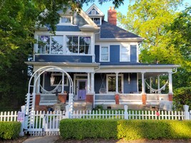 Fachada da propriedade