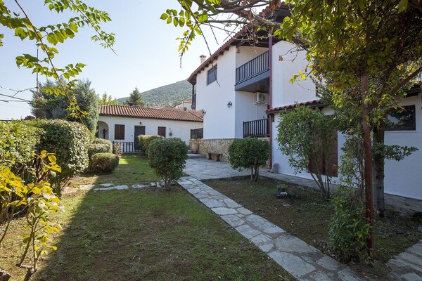 Dandy Villas Amfiklia - Greece