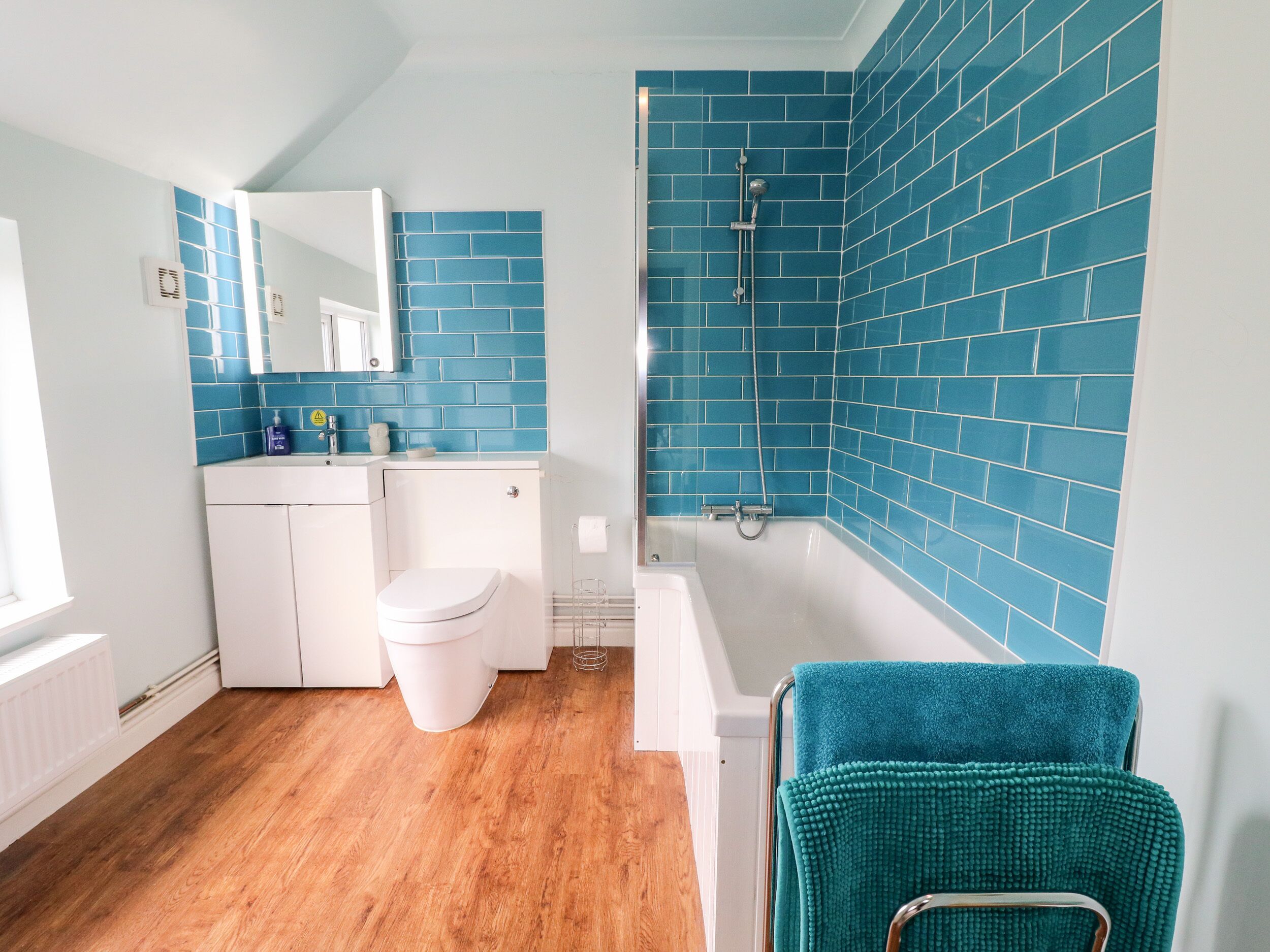 Casa de Campo | 4 quartos, com decoração personalizada, com mobília individualizada 