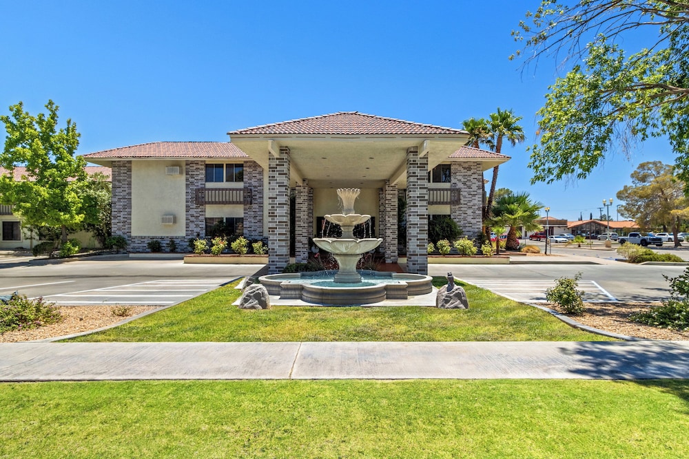 Red Roof Inn Ridgecrest - Ridgecrest, CA