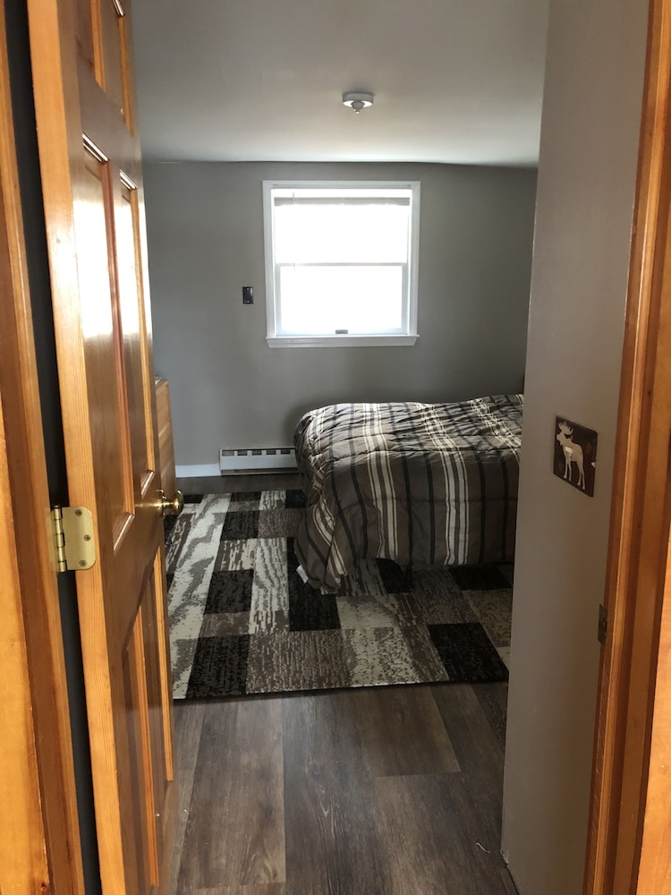 Updated Camp- 5 Min To Old Forge, 1st Lake Views - Old Forge, NY