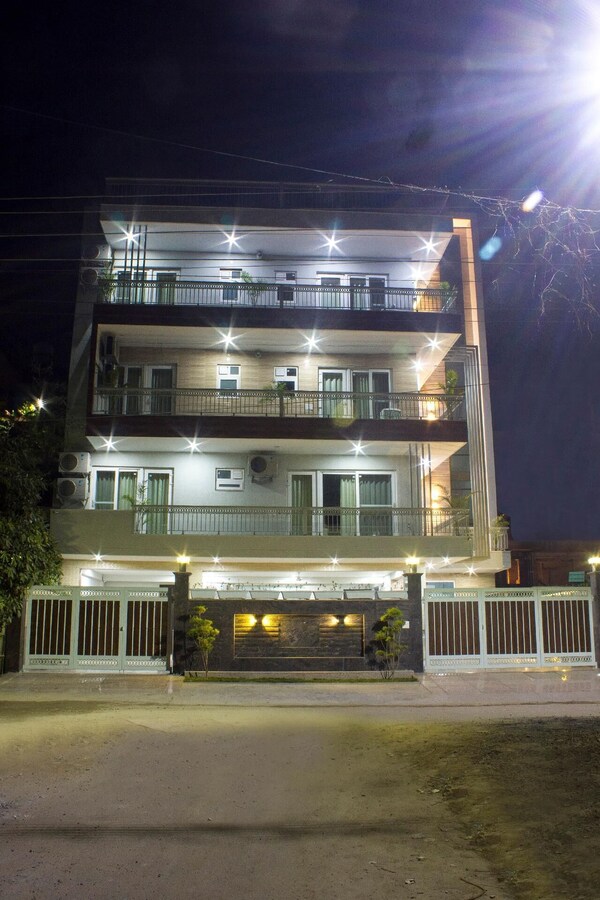 Parfait Street - 古爾岡