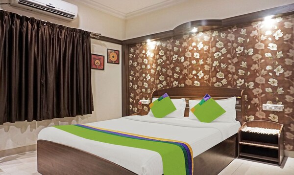 Treebo Excellent Home - Poona