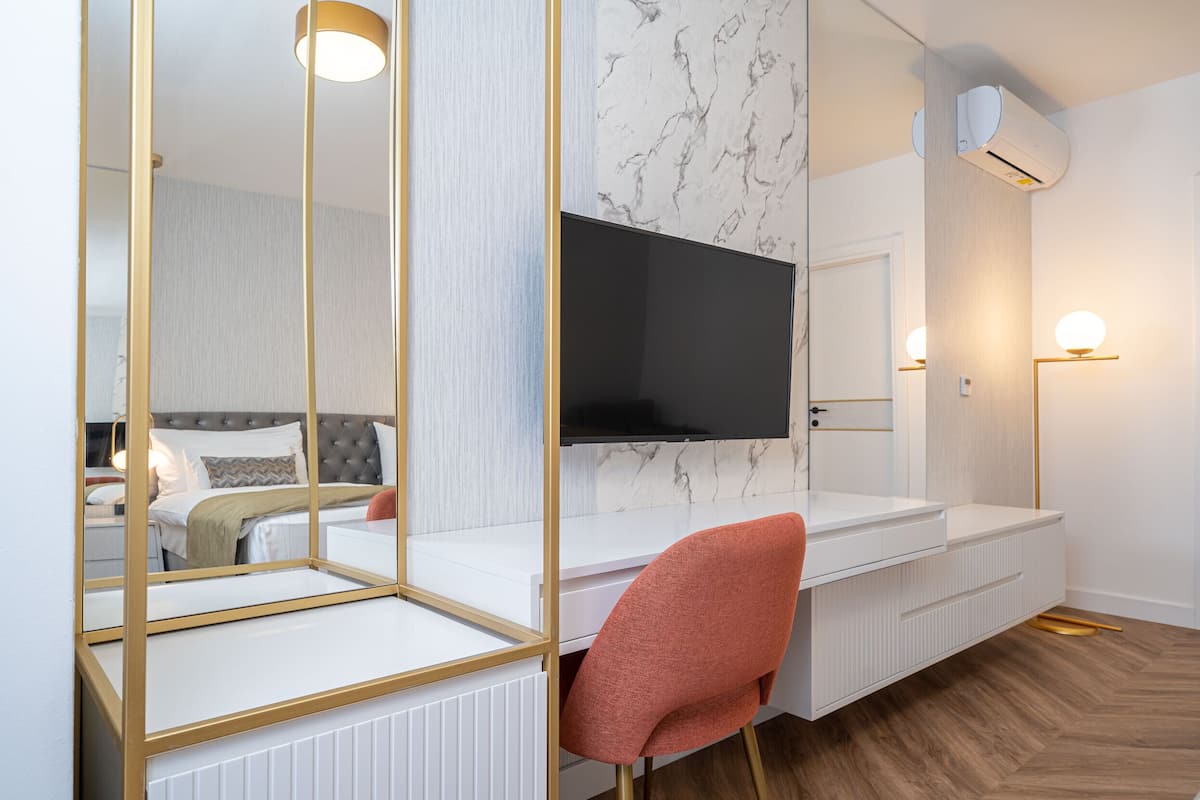 Quarto Duplo Superior | 1 quarto, camas de colchão viscoelástico, minibar