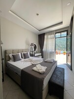 Quarto casal ou duplo standard, vista para o mar | Roupas de cama premium, frigobar, Wi-Fi de cortesia, roupa de cama