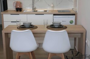 Estúdio, 1 quarto, acessível, Vista para a cidade | Interior