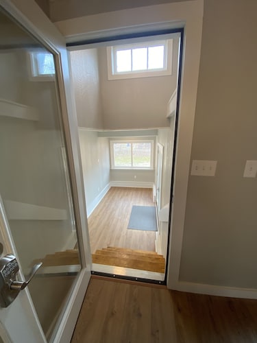 Entirely Renovated Super Ranch! - Burlington, VT