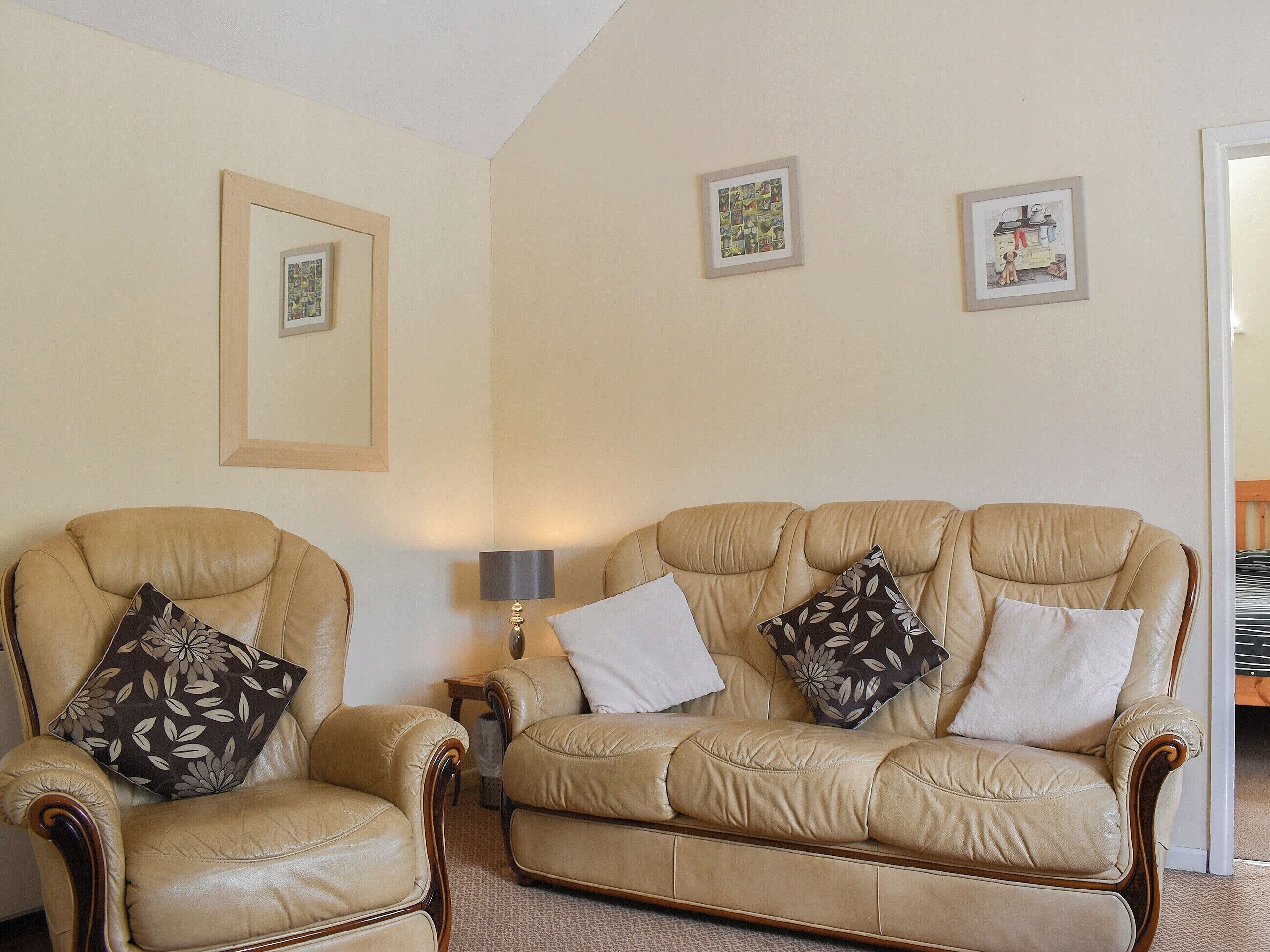 A Peaceful, Peak District Escape With A Friendly Atmosphere. - Leek