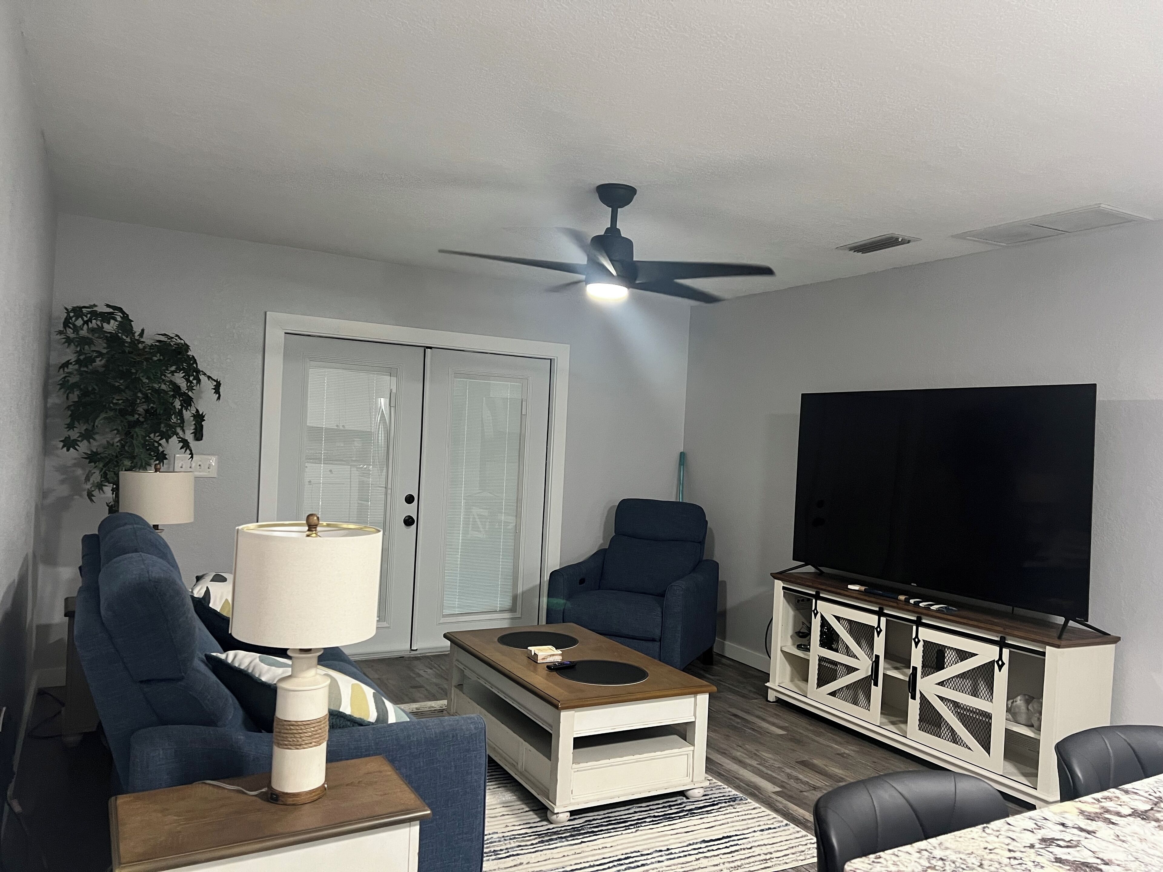 Relaxing Quite Creek Side Duplex - Homosassa