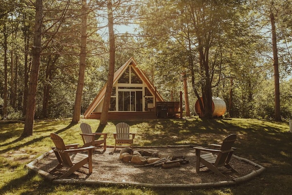 Stylle Hytte \/\/\/\\ Northern Cabin Retreat - Mora, MN