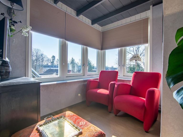 Karakteristieke Villa, In Centrum Van Rucphen - Essen