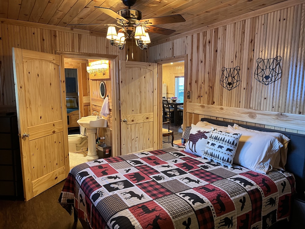 Mountain View Lodge - Red River, NM