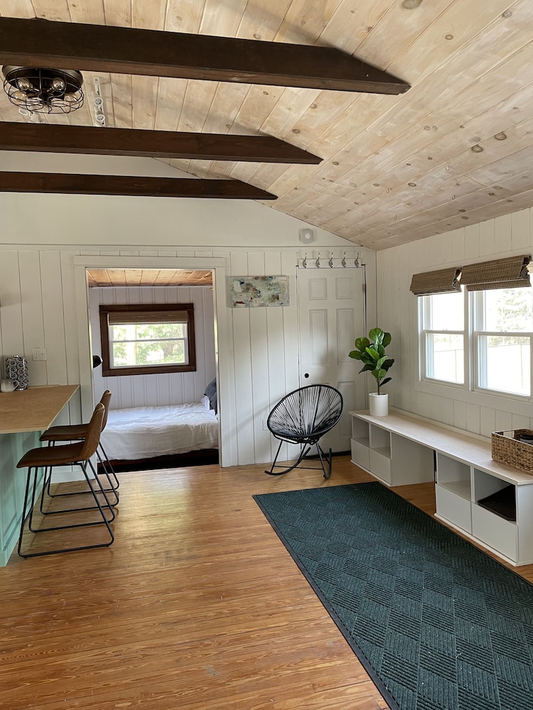 Romantic Forest Cabin - Private, Near Everything - Bar Harbor, ME