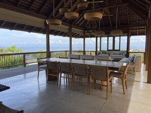 Vila superluxo, vista para o oceano | Área de estar