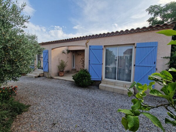 Les Favières. Gîte Climatisé, Piscine. Wifi, Parking.  Mer 15min.  Cœur Vignoble - Marseillan