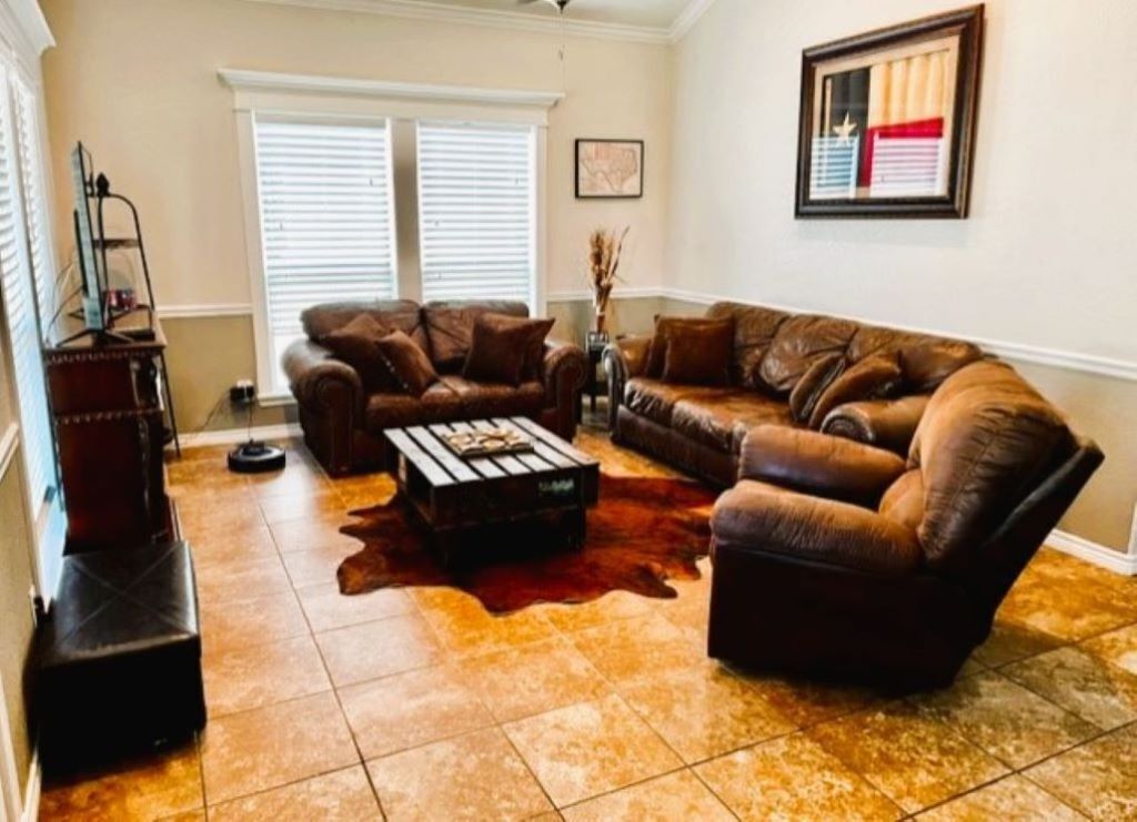 Guadalupe Getaway W 400' Of Private Beach Along River - 3bdr/3bath Sleeps 10 - Canyon Lake, TX