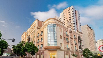 Fachada da propriedade