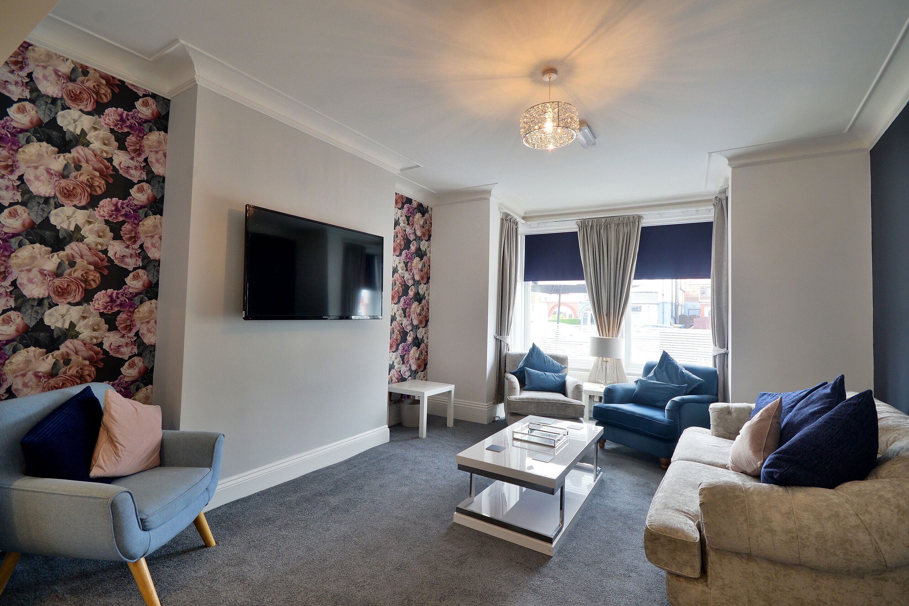 Spacious 2 Bed Apartment Close To All Scarboroughs Top Amenaties - Scarborough