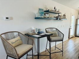 Casa, 4 quartos | Restaurantes