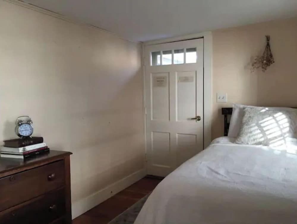 Maple Suite- Private Ground Floor Apartment In Front Of Smith College - Northampton, MA