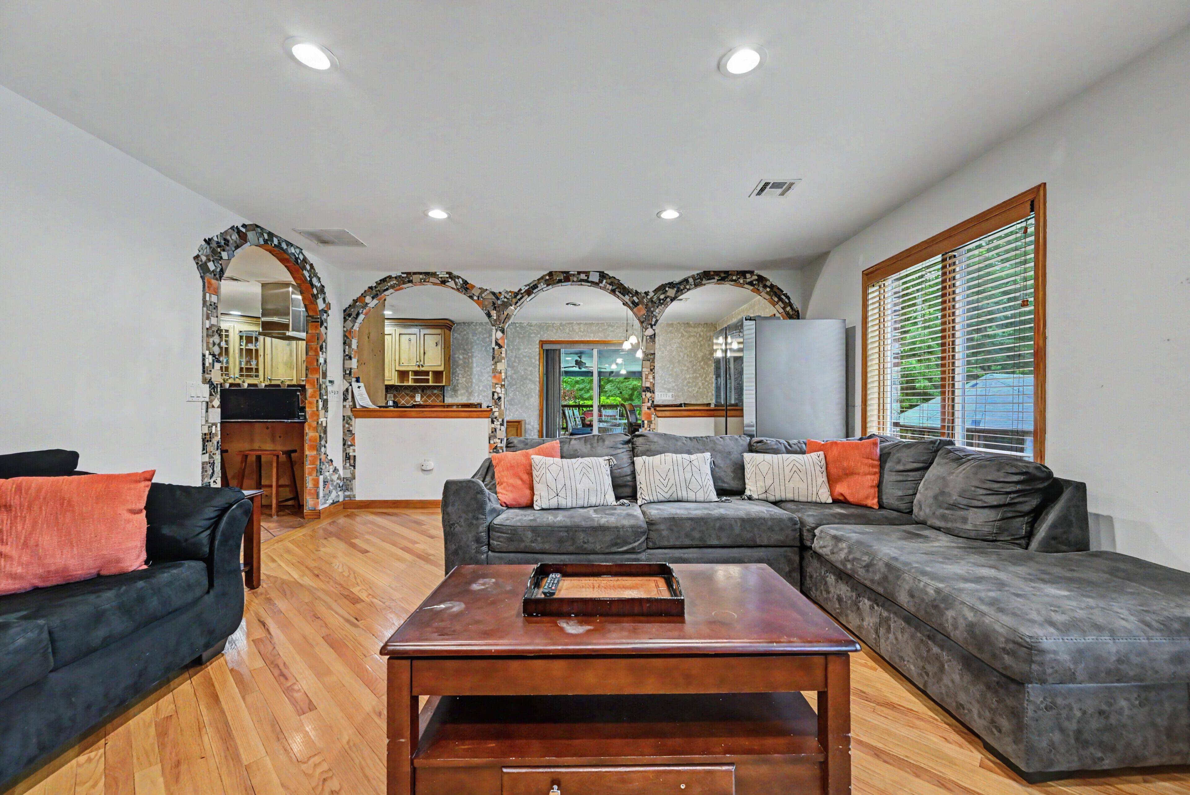 Pickleball/basketball 11 Br 6.5 Ba Sauna Hottub Pool Table Free Tesla Ev Charger - Lausanne Township