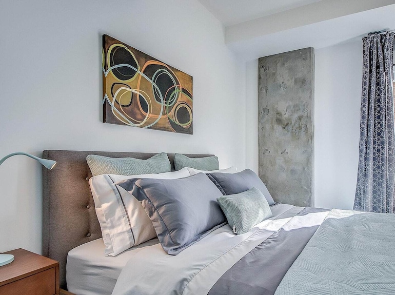 Three Condos On The Same Floor W Parking & Rooftop Patio - Alberta