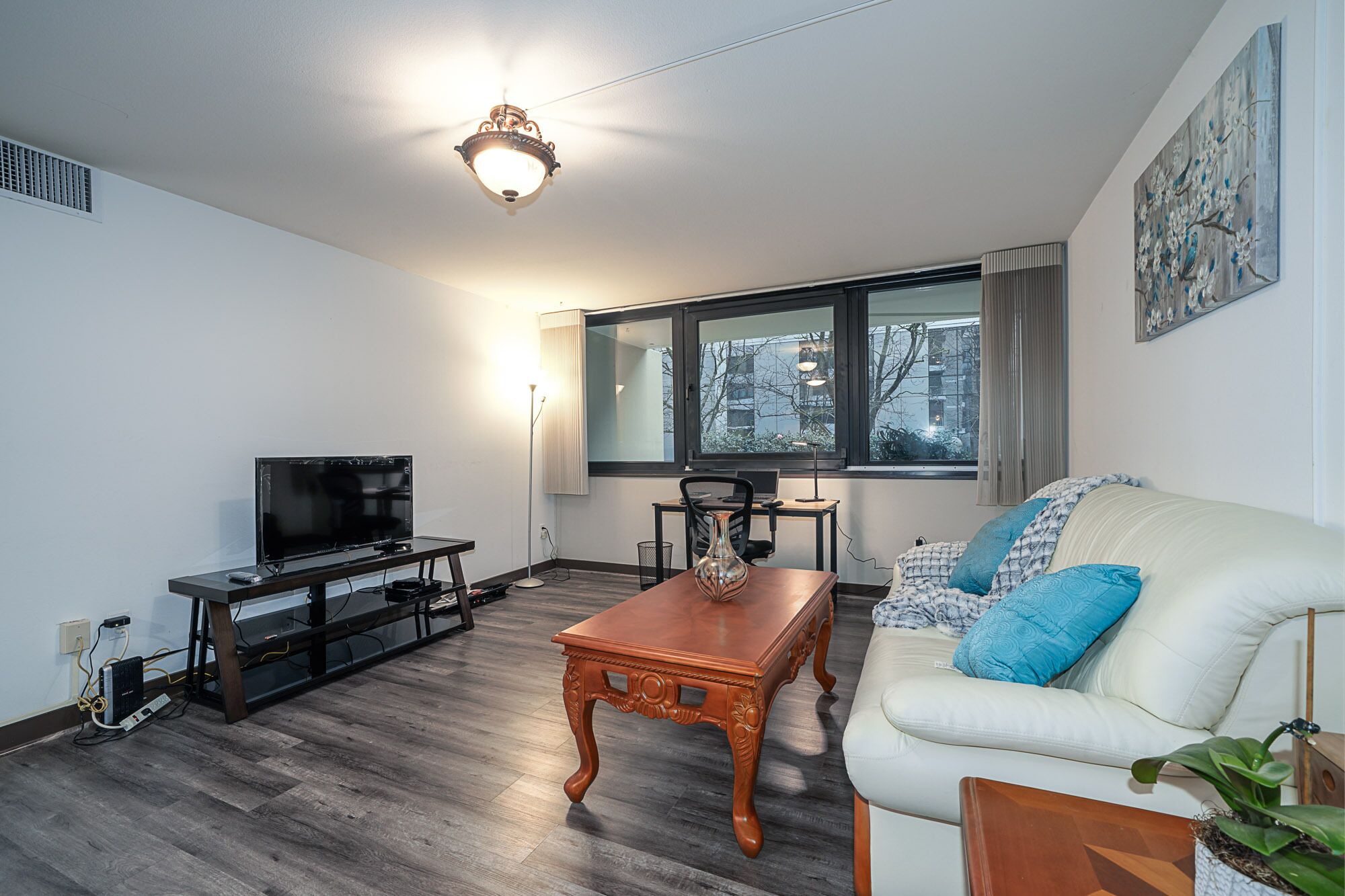 Newly Renovated/furnished 2br Condo Near Psu/ohsu - Portland, OR