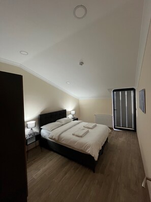 1 quarto, ferro/tábua de engomar, Wi-fi grátis 