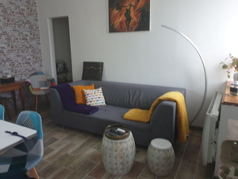 Small Countryside In The City - Le Mans