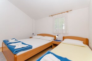 Apartments Zoran, Gradac: Hotel Reviews, Rooms & Prices | Hotels.com