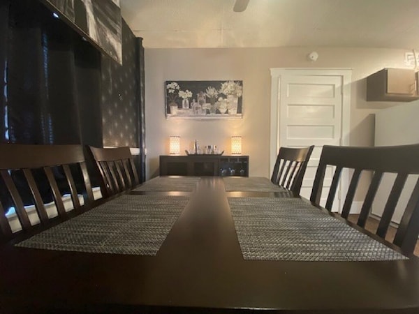 Executive 6th Floor Apartment In Downtown Boone. - Boone, IA
