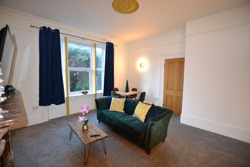 Mayflower 2 Bed Boutique Apartment Stayseekers - Wiltshire