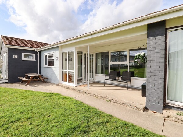 Marsh Bungalow - Lowestoft