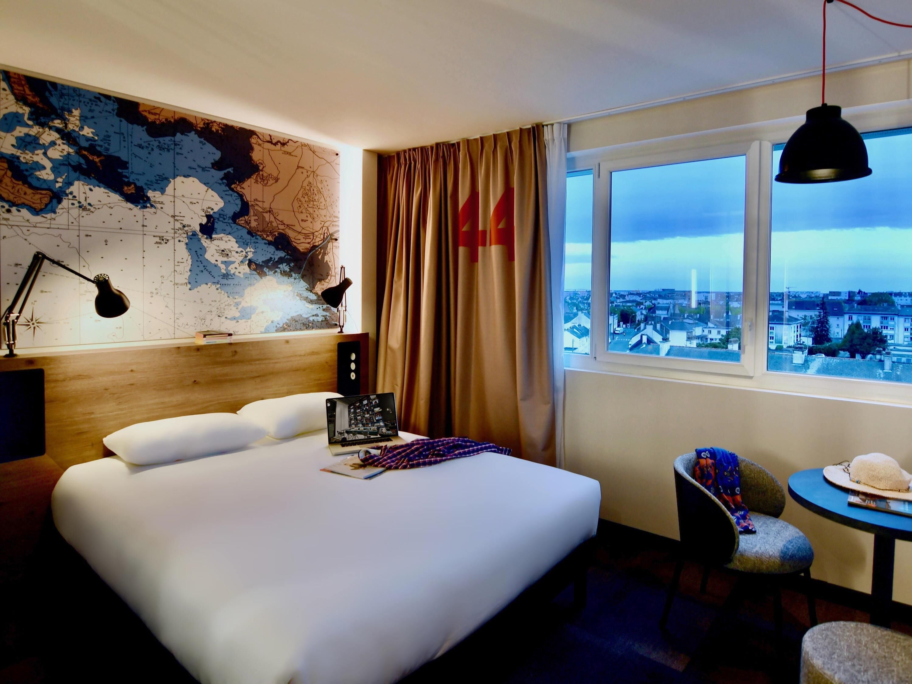 Quarto Duplo | Roupa de alta qualidade, camas de colchão pillowtop 