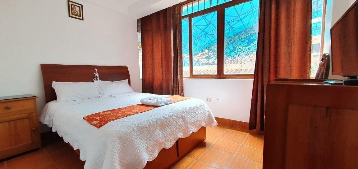 Wi-Fi de cortesia, roupa de cama