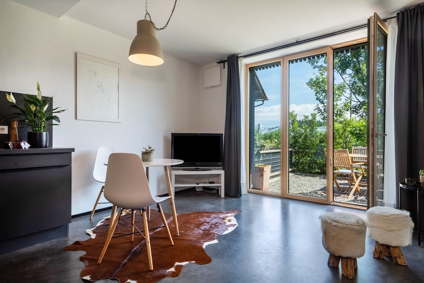 Apartamento 'La Casa Nel Verde' Con Vistas Al Mar, Terraza Privada Y Wi-fi - Lindau