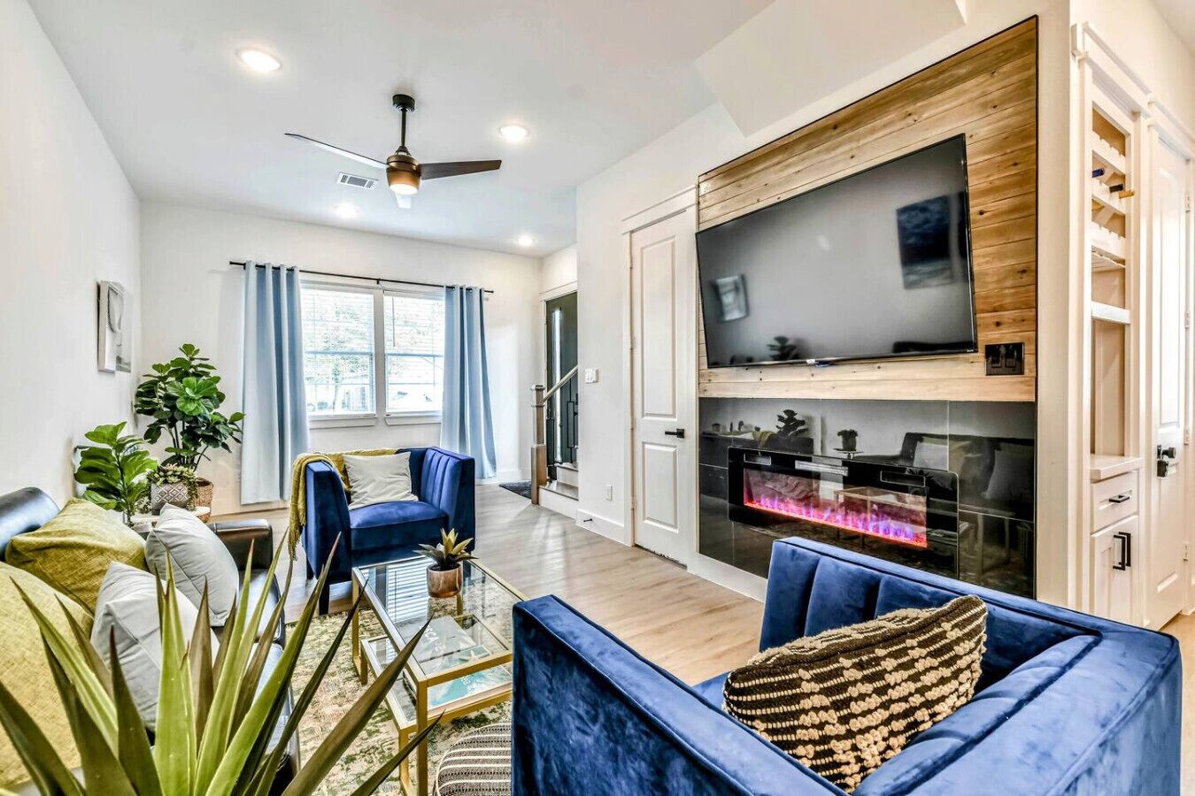 Swim Spa\/luxe  8br Duplex Resort\/sleeps 22\/ngr Stadium - Houston, TX