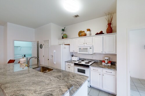 Gulf Views-near Henderson-heated Spa-sleeps 22 - Destin