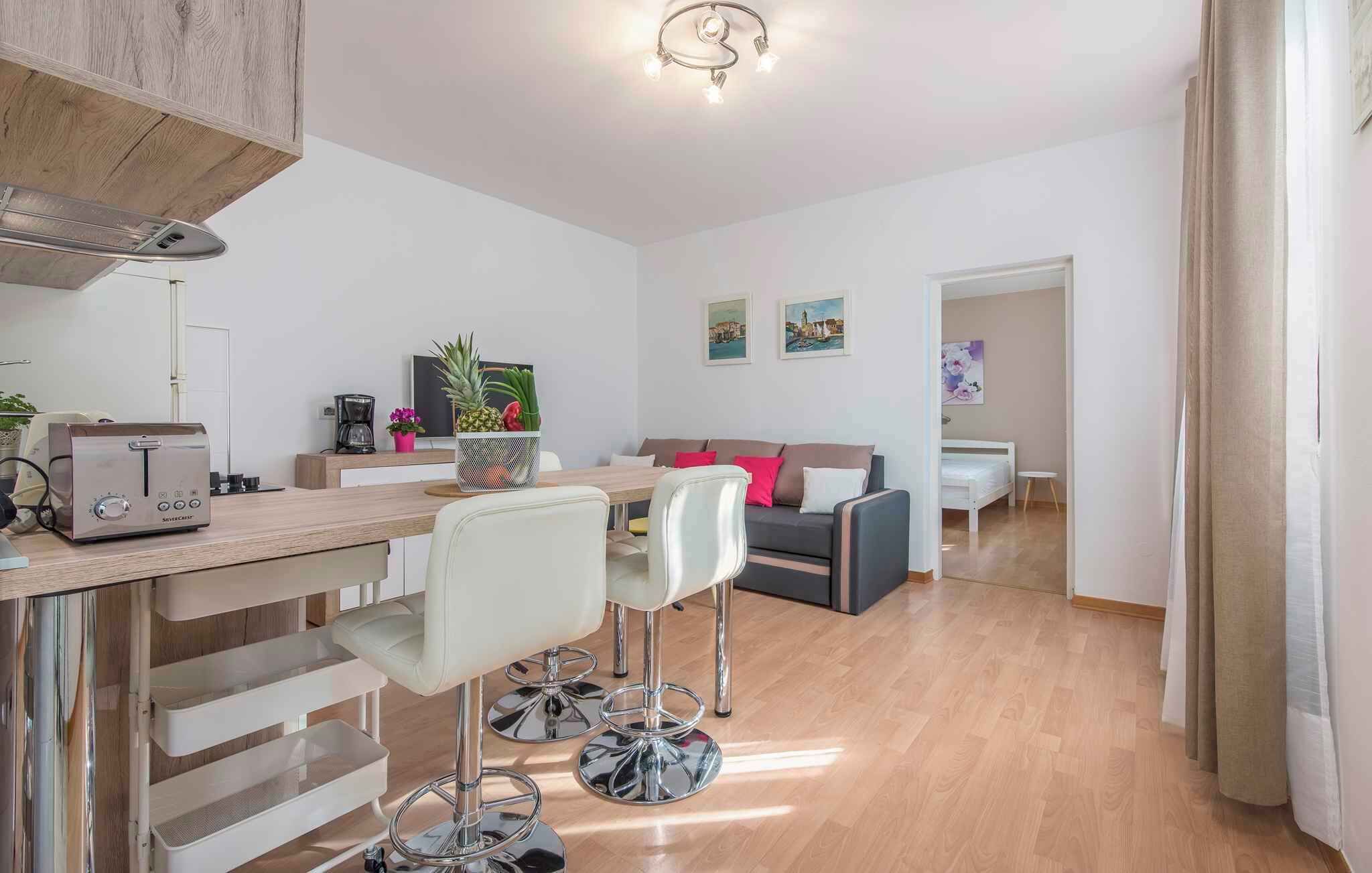 Appartement De Vacances Avec Piscine Et Climatisation - Poreč