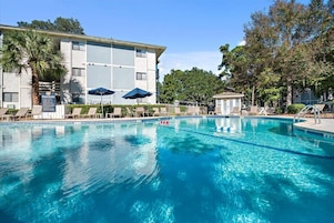 Condo (2 Bedrooms) | Comodidades da propriedade