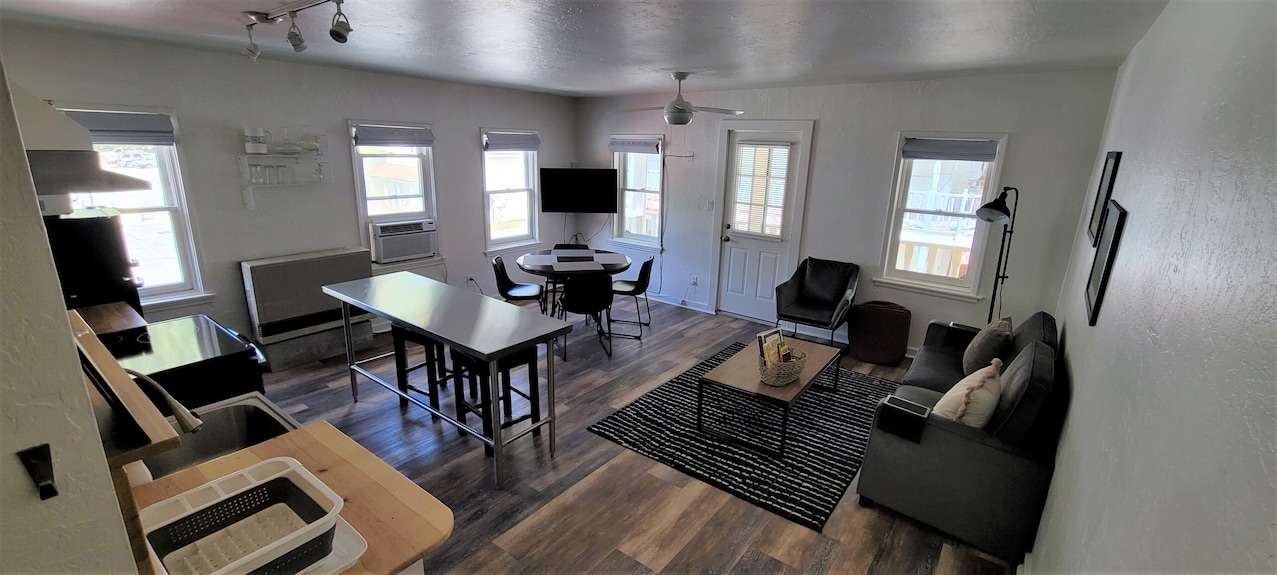 Carriage House Lofts In Picturesque Downieville, California - Downieville, CA