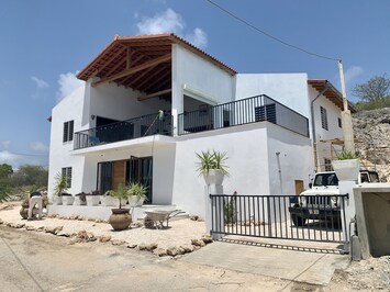 Curaçao Vacation Rentals: house rentals & more | Vrbo