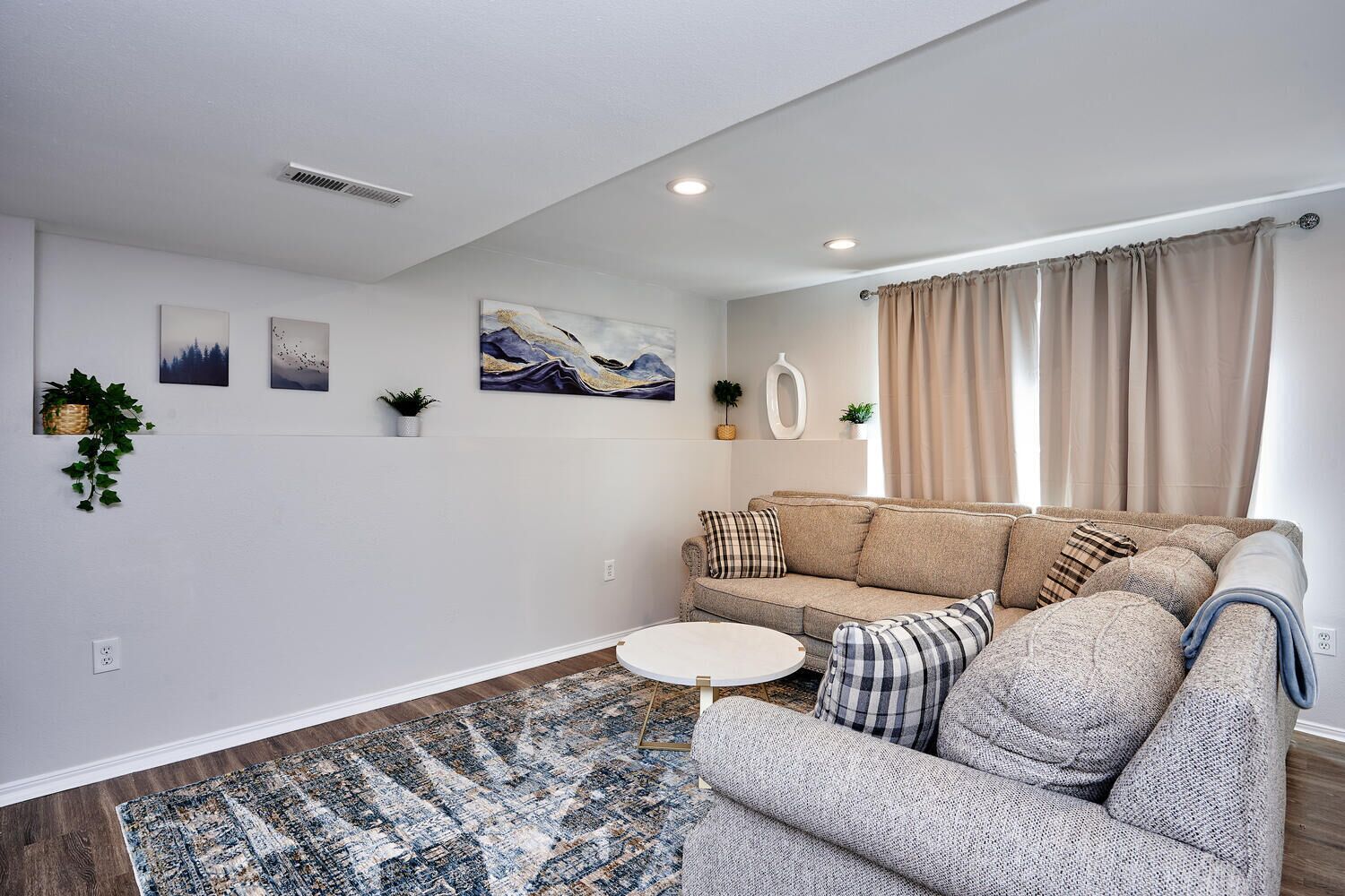 Stylish Basement/apartment Ideal For Long Stays - Aurora, CO