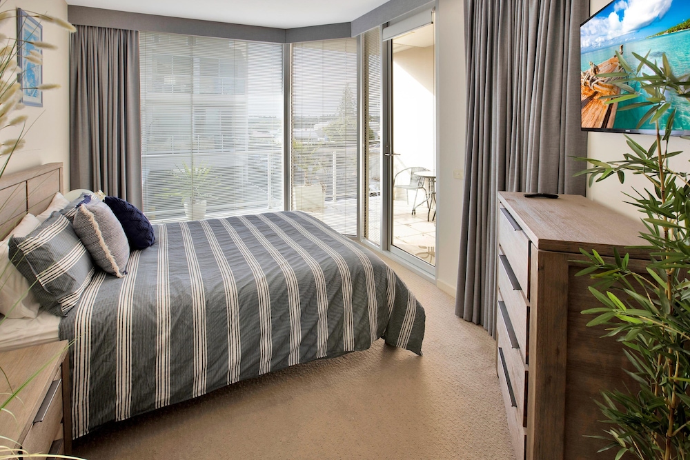 Harbour Views - Enjoy The Easy Access To Walking Tracks Along 90 Mile Beach - Lakes Entrance