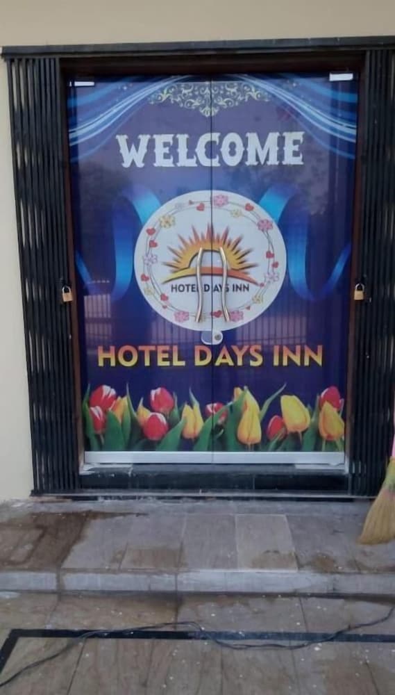 Hotel Days Inn - Lahore