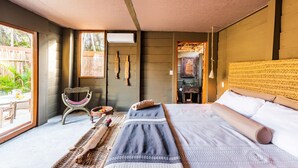 Quarto Duplo Design, 1 cama king-size, vista para o jardim | Lençóis de algodão egípcio, roupa de alta qualidade 