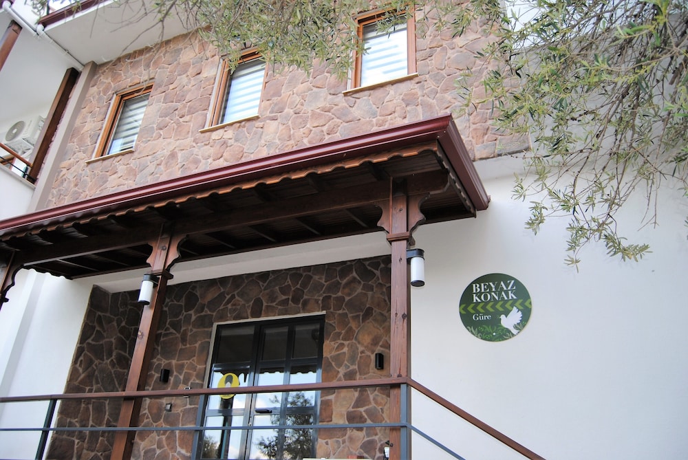 Beyaz Konak Gure - Güre