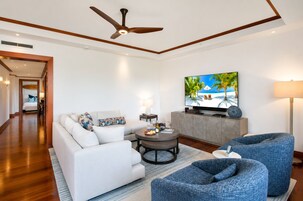 Apartamento em Condomínio Fechado (3 Bedrooms) | Sala de estar | Televisor 